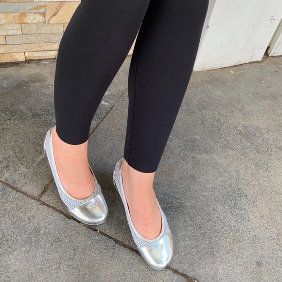 Sheri Poe | Shoes | Sheri Poe Silver Flats | Poshmark